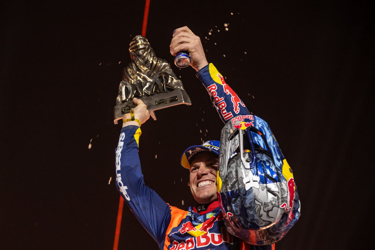 Daniel Sanders extends with Red Bull KTM Factory Racing
