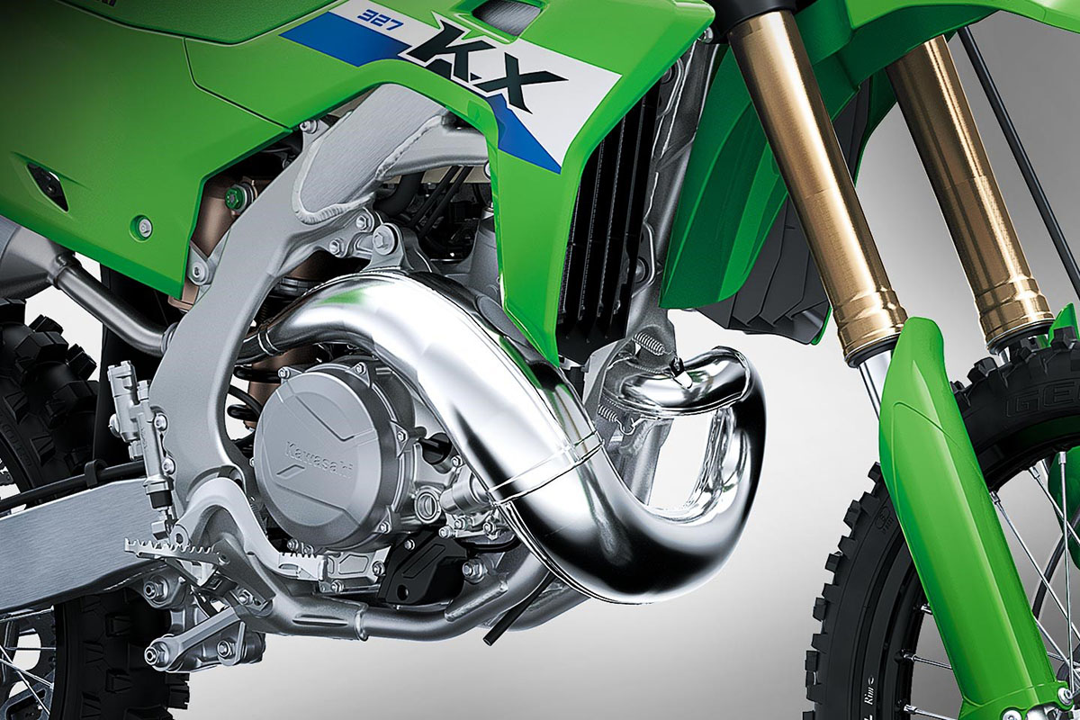 First Look: Kawasaki KX327X MY2027 – the new fuel-injected two-stroke ...